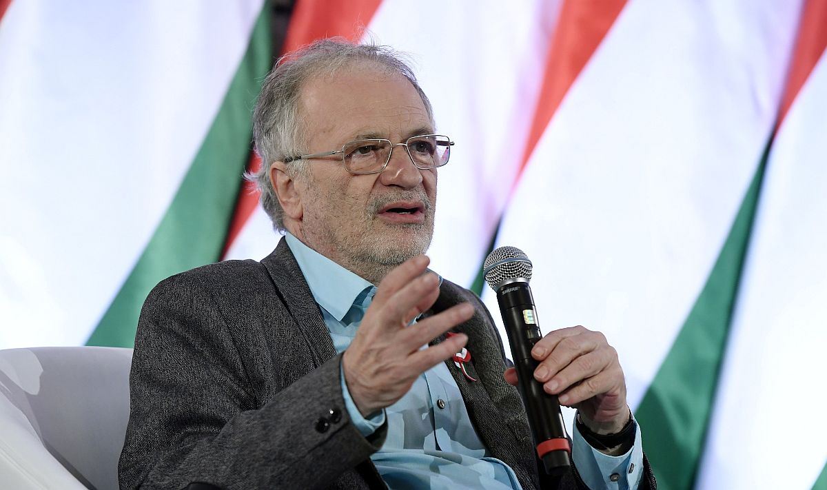 Elhunyt Gerő András történész - Startlap