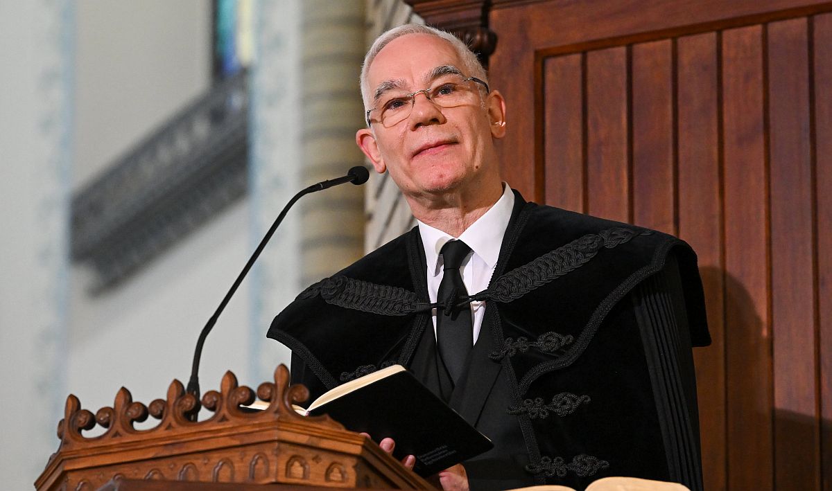 Kegyelmi kérvény: Balog Zoltán elismerte hibáját - Startlap