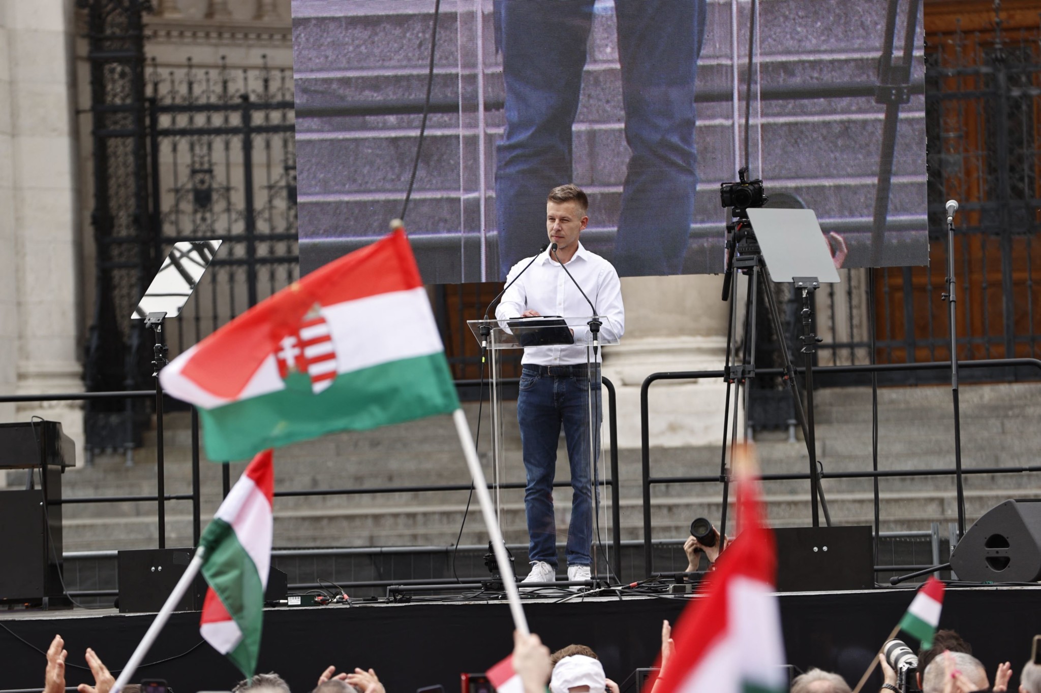 Magyar Péter országjárásra indul, és újabb tüntetést jelentett be ...