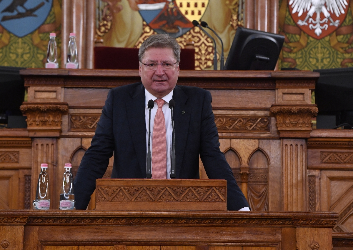 25 év után leváltották Parragh Lászlót az iparkamara éléről - Startlap