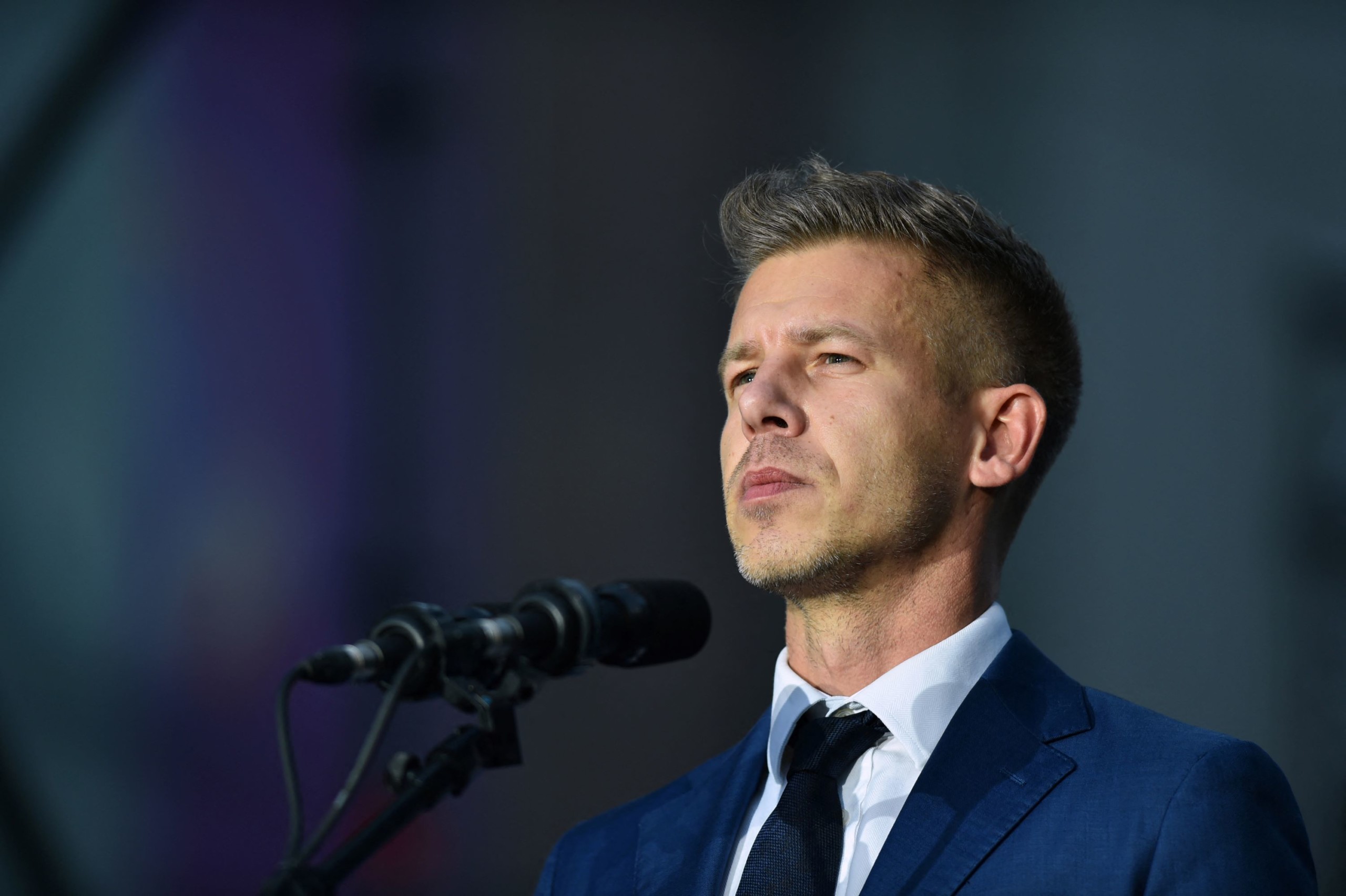 Hivatalos: Magyar Pétert kitiltották a gyermekotthonokból - Startlap