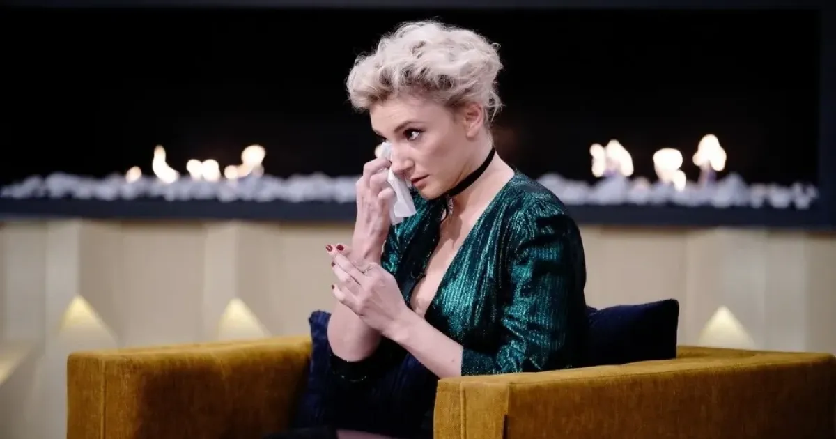 Borbély Alexandra: vasalatlan ingek miatt vitáznak Nagy Ervinnel - Startlap
