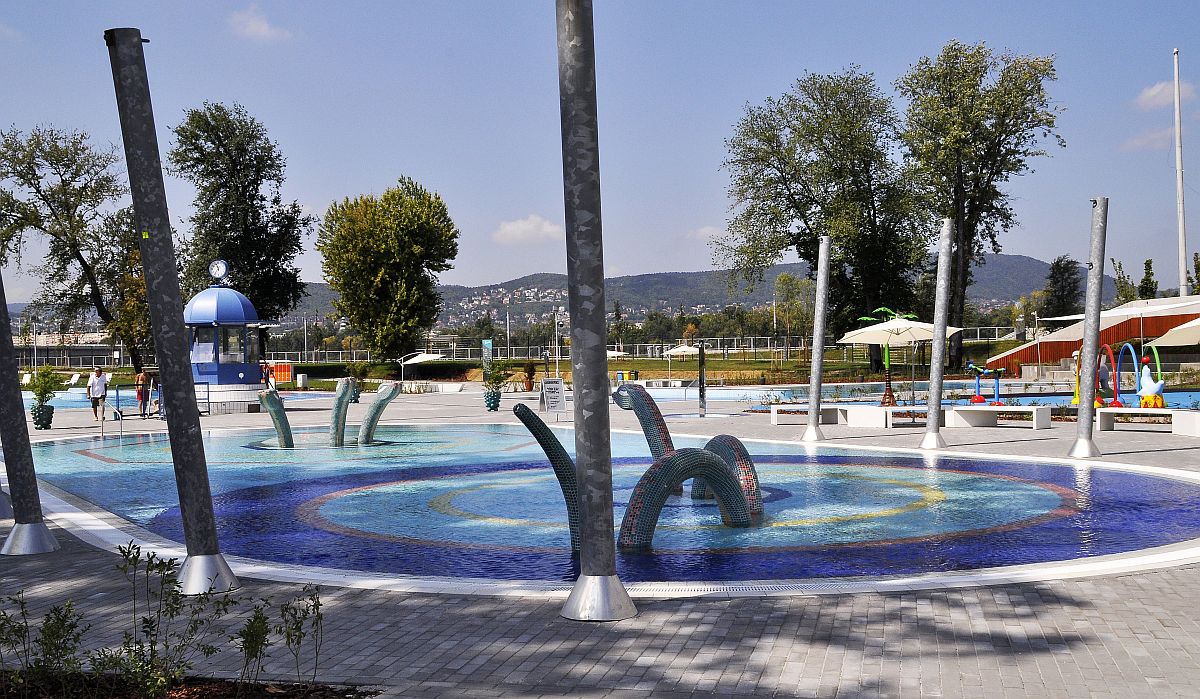 Legkorábban júliusban nyithatnak ki a budapesti strandok - Startlap Utazás