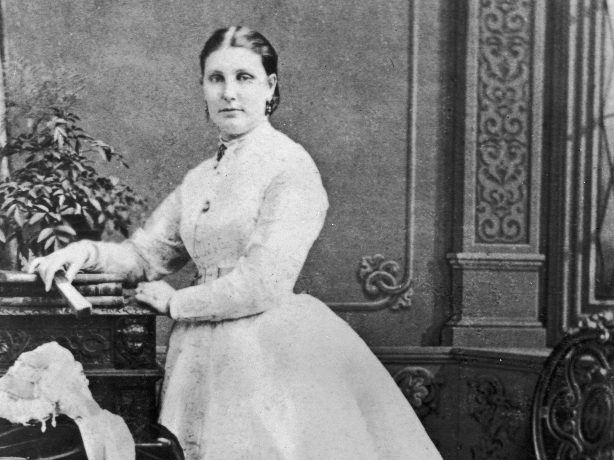 A titokzatos múltú magyar felfedezőnő: Sass Flóra (2. rész) - Startlap ...