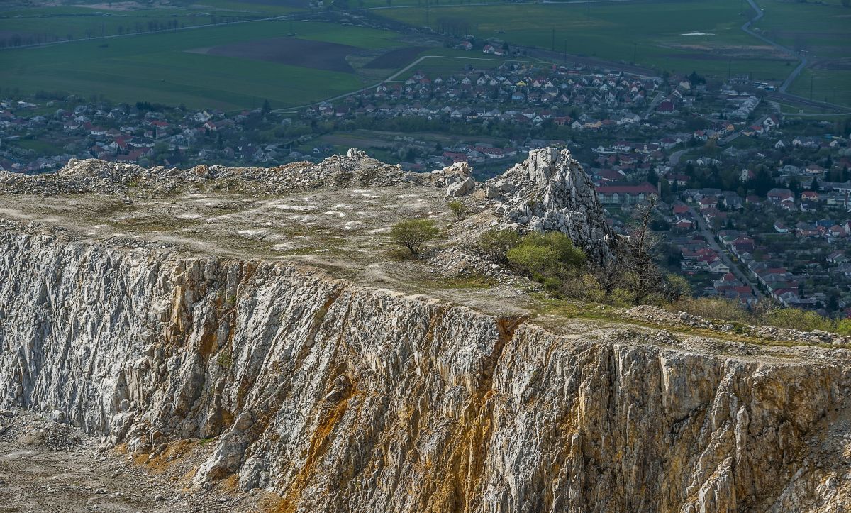 Fotón a lezárt Bél-kői kilátópont - szomorú oka van az intézkedésnek ...