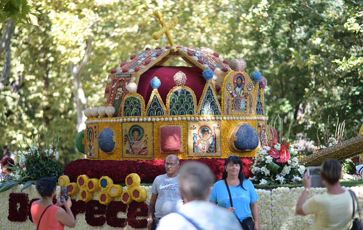 Első fotók a debreceni virágkarneválról - Startlap Utazás