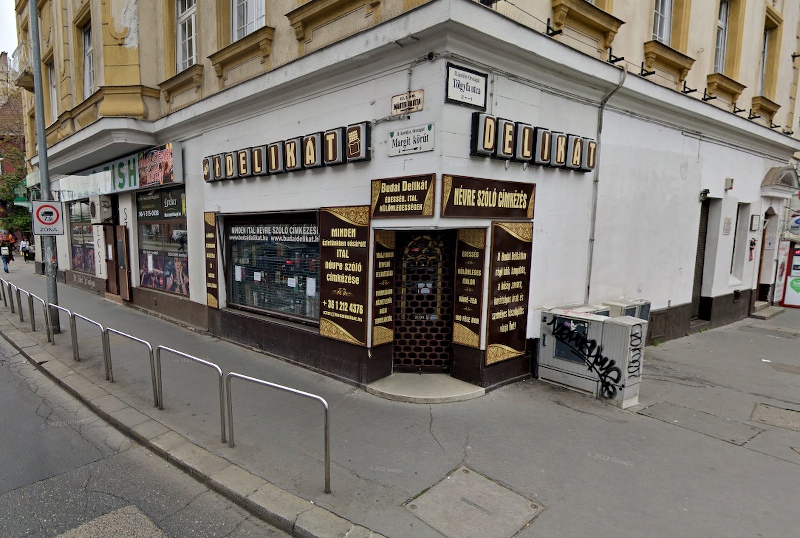 Végleg bezárt Buda egyik legismertebb boltja, a Budai Delikát ...