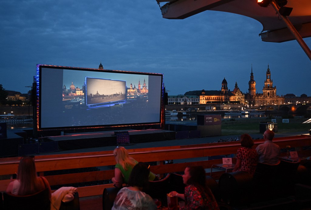 Mozizz ingyen! – Turnéra indul az Uránia Filmszínház, mutatjuk, merre ...