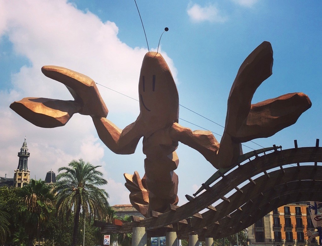 Hány perc alatt tudod kirakni a képet Barcelona óriási homárjáról ...