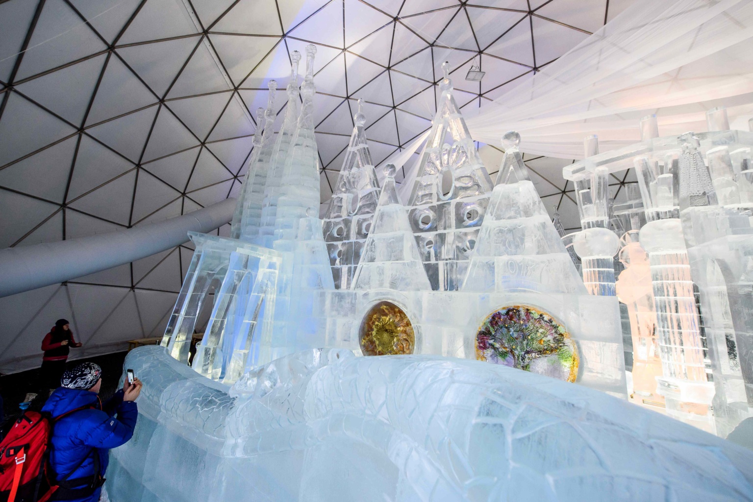 Mesebeli jégtemplom épült a Tátrában, ekkor nyit a látványosság | Startlap Utazás