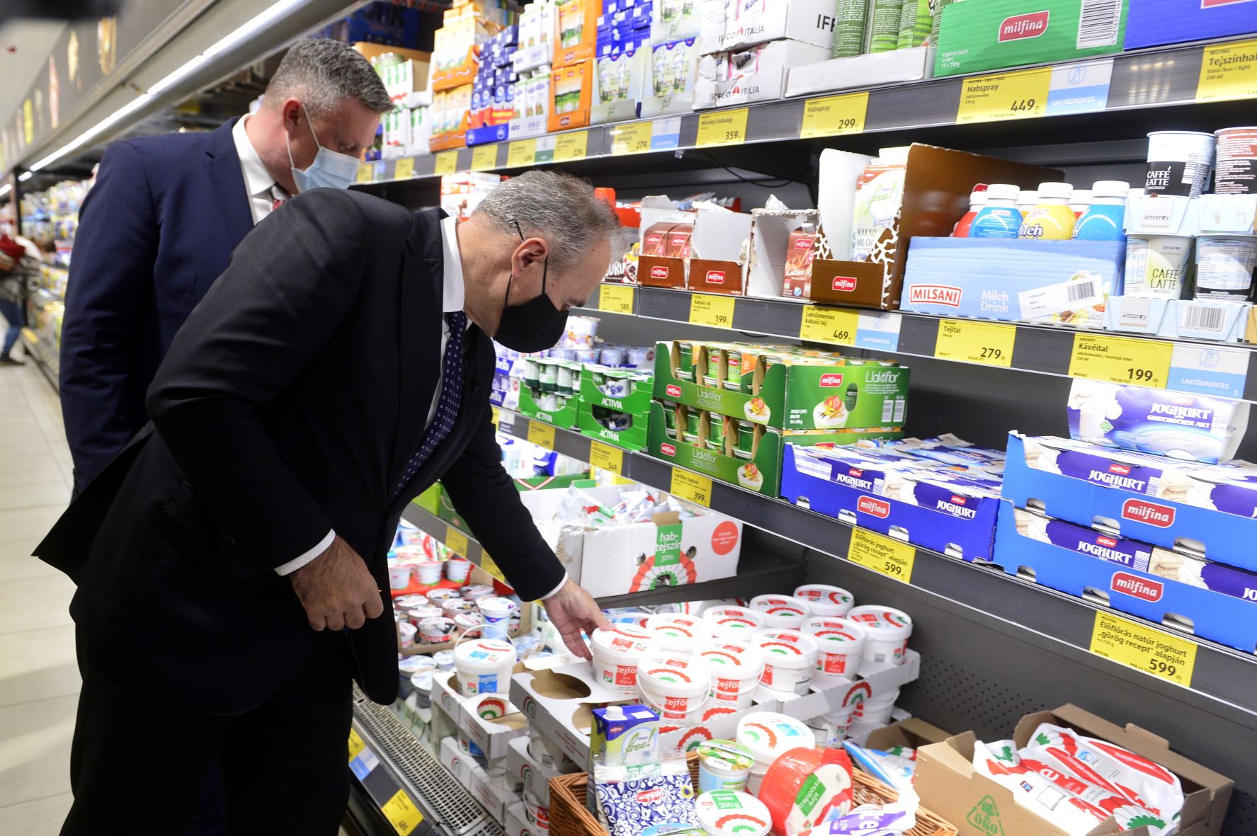 Nagyot vált az Aldi: ilyen tej és tojás lesz a boltok polcain ...