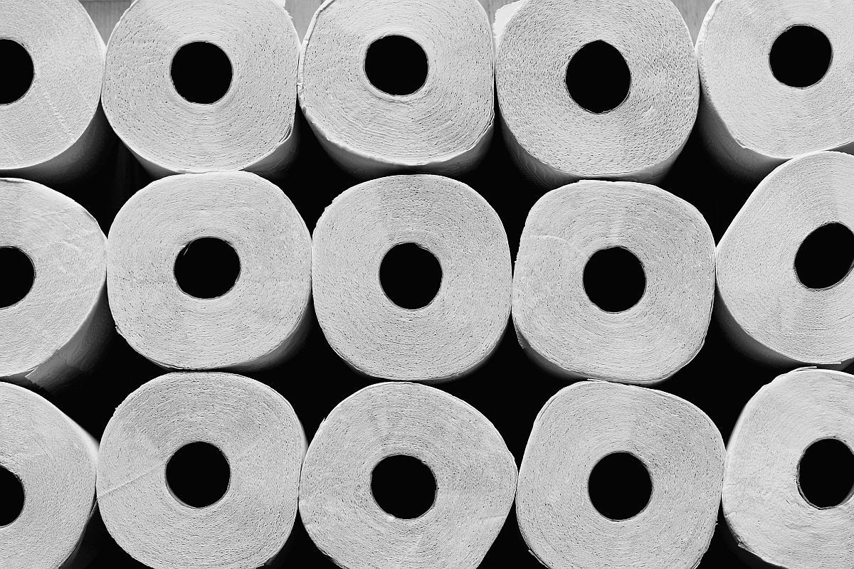 Árzuhanás a boltokban: ennyibe kerül most a wc-papír – a legjobb akciók ...